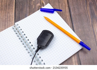 7,877 Microphone pen Images, Stock Photos & Vectors | Shutterstock