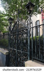 Iron Gatefront Side View Gate Stock Photo 2139761529 | Shutterstock