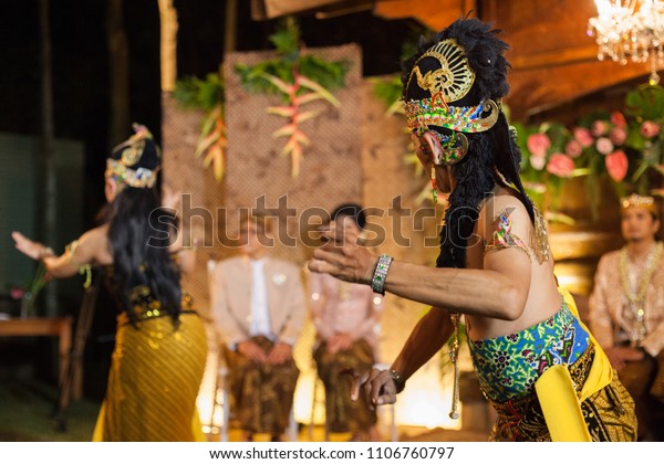 Java Traditional Dancers Dancing Traditional Java Stock Photo ...