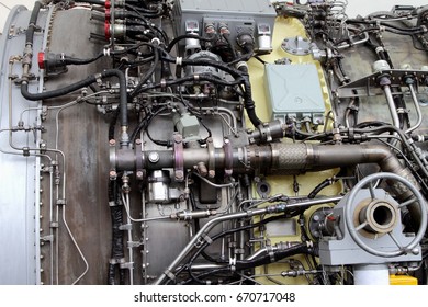 Jet Engine Side View Stock Photo 670717048 | Shutterstock