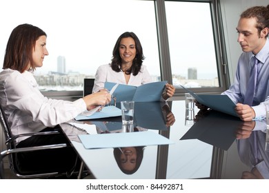 Job interview angry : 1 049 images, photos et images vectorielles de ...