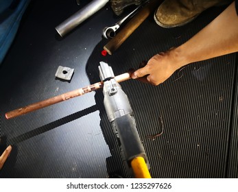 Jointer Cable Splice Catenary Cable Wire Foto stock 1235297626 ...
