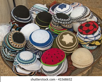 340 Men wearing kippah Images, Stock Photos & Vectors | Shutterstock