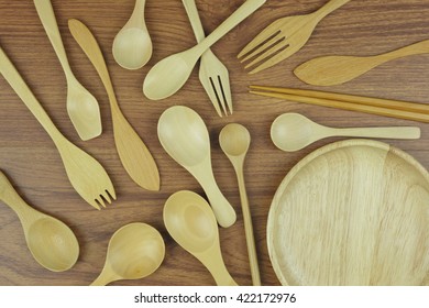 Kitchenware On Wood Texture Backgroundflat Lay Stock Photo 422172976 ...