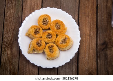 Kunafa Stock Photo 581136187 | Shutterstock