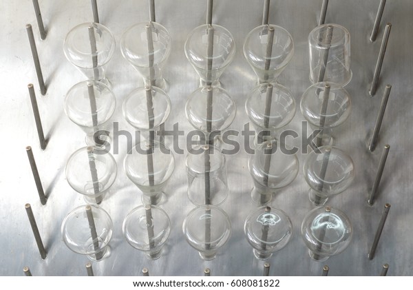 Laboratory Flasks On Drying Rack Pegboard Foto de stock 608081822 ...