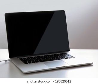 34,244 Black Screen Reflection Images, Stock Photos & Vectors ...