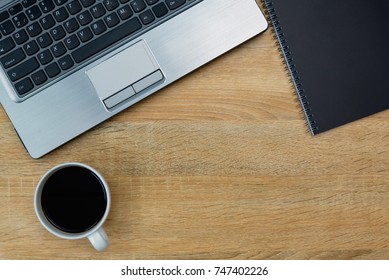 Laptop Computer Notebook Note Cup Coffee Stock Photo 747402226 ...
