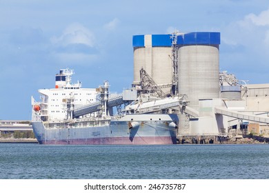 9,817 Cement Ship Images, Stock Photos & Vectors | Shutterstock
