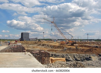 Large Construction Project Stock Photo 663820006 | Shutterstock