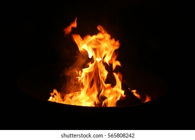 Large Flame Fire Pit Stock Photo 565808242 | Shutterstock