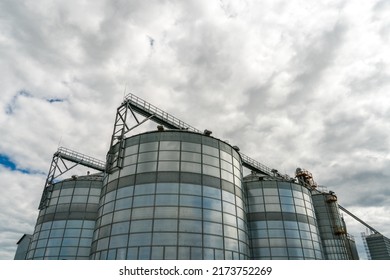 5,240 Steel granaries Images, Stock Photos & Vectors | Shutterstock