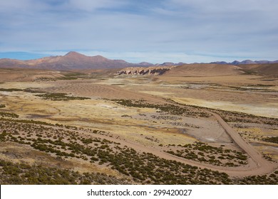286 Llama Tracks Images, Stock Photos & Vectors | Shutterstock