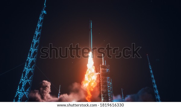6,358 Space Ship Taking Off Images, Stock Photos & Vectors | Shutterstock
