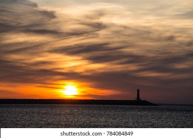 Layered Multi Colored Clouds Sunset Lighthouse 스톡 사진 784084849 ...