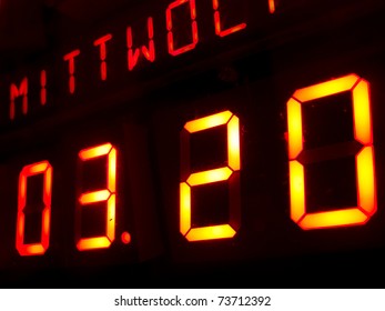 Lcd Display Showing Temperature Celsius Degrees Foto Stok 93374707 ...