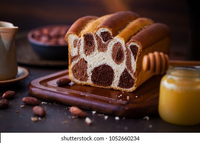 481 Leopard Snack Images, Stock Photos & Vectors | Shutterstock