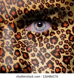 2,099 Body paint animals woman Images, Stock Photos & Vectors ...