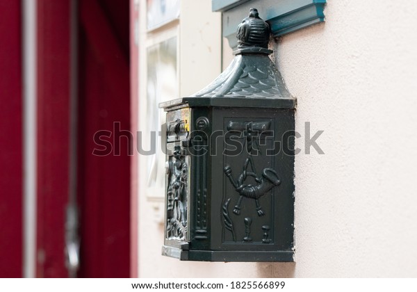 156 Dead Letter Box Images, Stock Photos & Vectors | Shutterstock