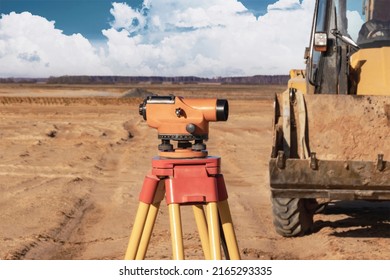 1,610 Geodetic optical level Images, Stock Photos & Vectors | Shutterstock