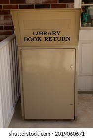 255 Book return box Images, Stock Photos & Vectors | Shutterstock