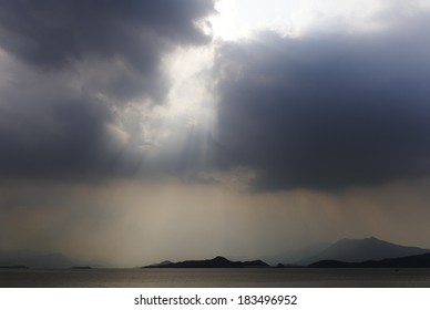 Light Beam Pass Through Cloud Stock Photo 183496952 | Shutterstock