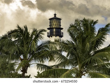 Lighthouse Sunset Stock Photo 673254550 | Shutterstock