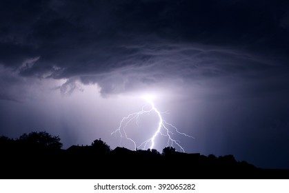 Lightning Stock Photo 392065282 | Shutterstock