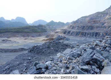 26,922 Limestone mining Images, Stock Photos & Vectors | Shutterstock