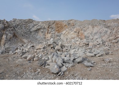 Limestone Mining Quarry Stock Photo 439859599 | Shutterstock