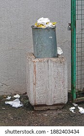 Litter Bin Problem Overload Trash Stock Photo 1882403434 | Shutterstock