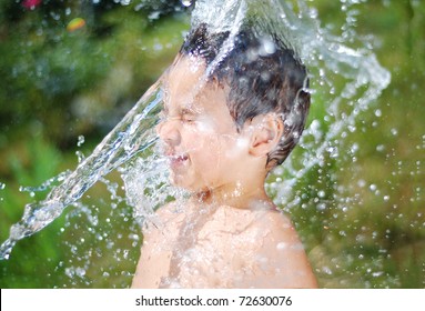 1,200 Kids getting wet Images, Stock Photos & Vectors | Shutterstock