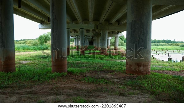 Loadbearing Support Pillars Building Structure Under Stock Photo ...