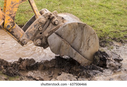 Loader Digging Water Stock Photo 637506466 | Shutterstock