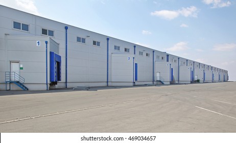 77,115 Warehouse Exterior Images, Stock Photos & Vectors | Shutterstock