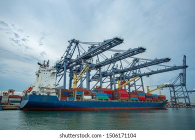 Loading Container Product Logistic Transjportation Customer Foto stock ...