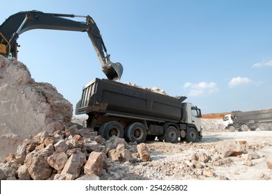 58,629 Material trucks Images, Stock Photos & Vectors | Shutterstock