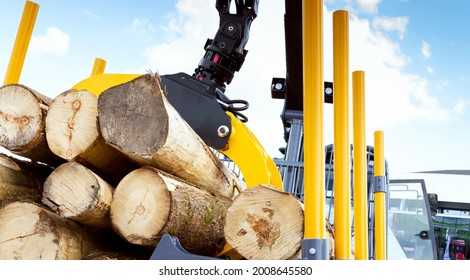 13,020 Timber loading Images, Stock Photos & Vectors | Shutterstock