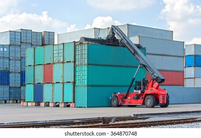 Loading Unloading Containers Port Stock Photo 364870748 | Shutterstock