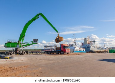 4,022 Timber vessel Images, Stock Photos & Vectors | Shutterstock