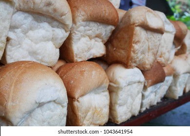62 Ancient Toaster Images, Stock Photos & Vectors | Shutterstock