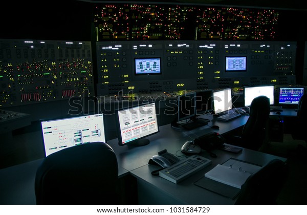 Стоковая фотография 1031584729: Lock Control Panel Nuclear Power Plant ...