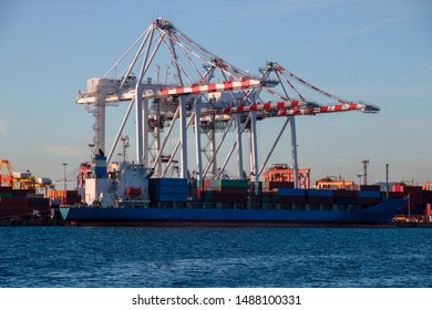 Logistics Container Loading By Large Barges Foto Stok 1488100331 ...