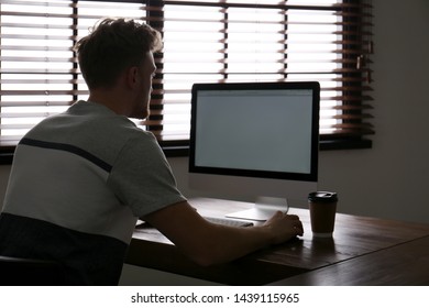 761 Sad lonely man computer Stock Photos, Images & Photography ...
