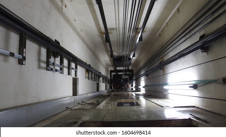 127 Elevator hoistway Images, Stock Photos & Vectors | Shutterstock