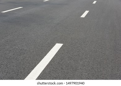 277,114 Solid white lines Images, Stock Photos & Vectors | Shutterstock