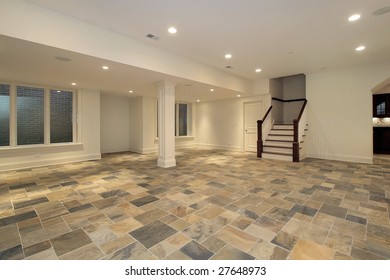 686 Family room at floor level Images, Stock Photos & Vectors ...