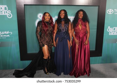 Lr Leanne Lyons Tamara Johnson George Stock Photo 753035299 | Shutterstock