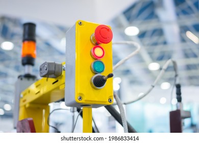 12,968 Push button station Images, Stock Photos & Vectors | Shutterstock