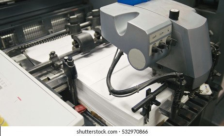 275 Printer front view Stock Photos, Images & Photography | Shutterstock